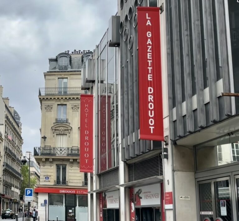 Promenade dans le quartier Opéra Bourse - pariscrea.com