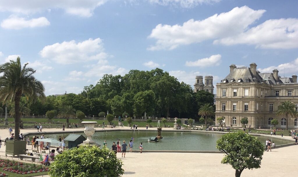 Promenade au Jardin du Luxembourg - pariscrea.com
