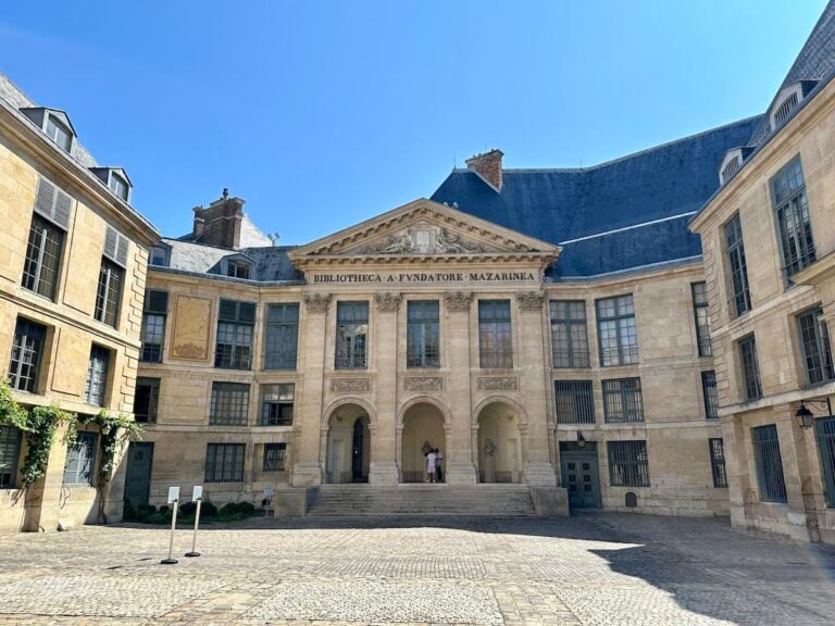 Visiter l'Institut de France - pariscrea.com