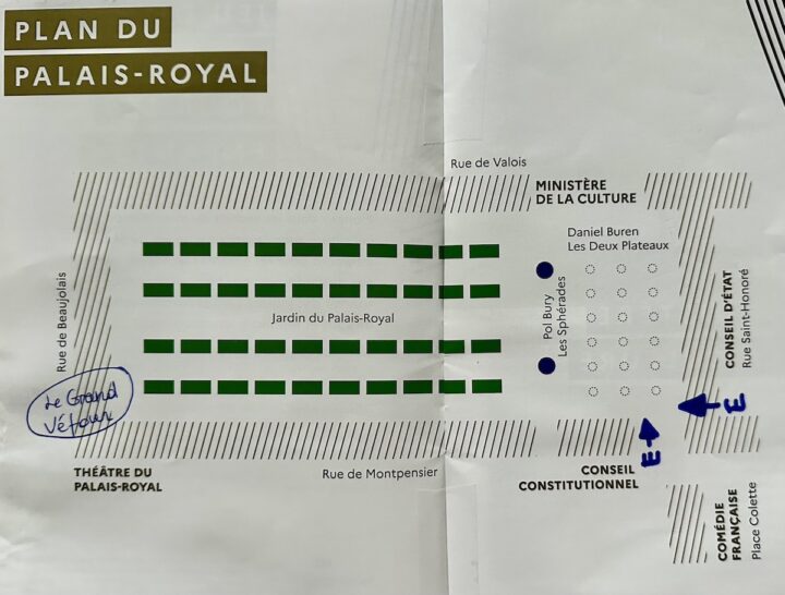 Promenade au Jardin du Palais Royal - pariscrea.com